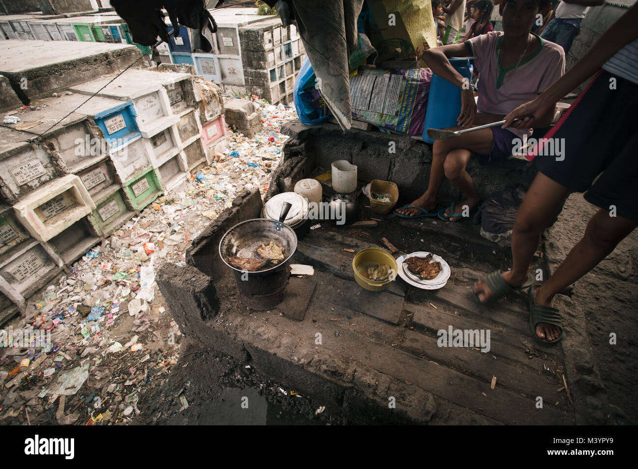 Philippines food cemetery hi-res stock photography and images - Alamy