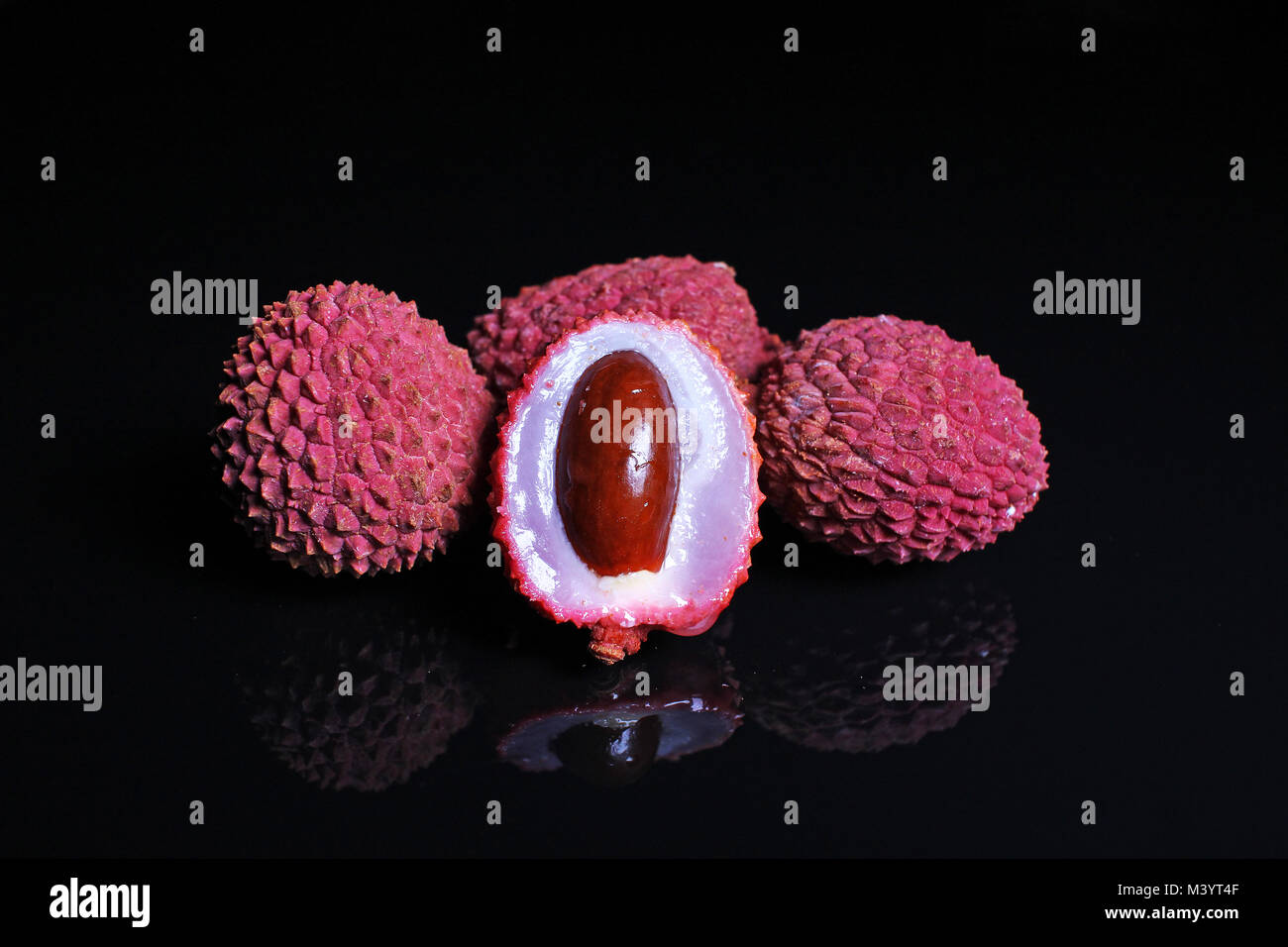 Lychee lychees hi-res stock photography and images - Alamy