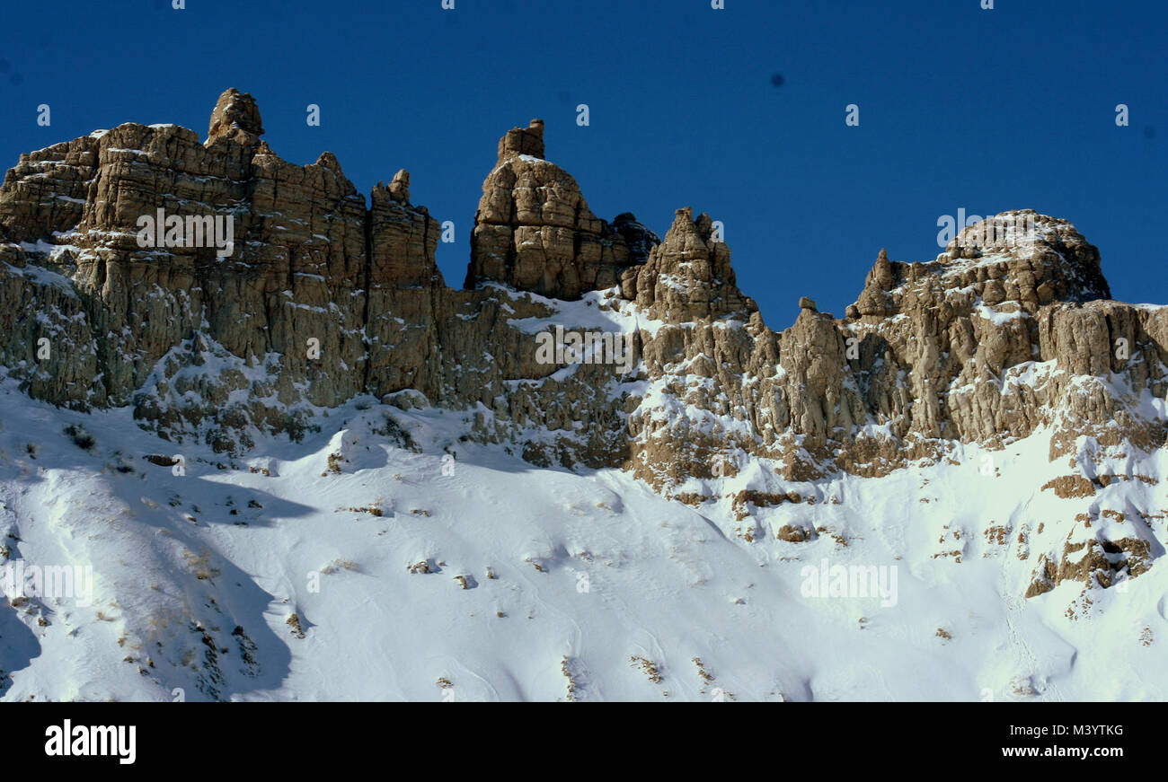 Badlands in Snow Stock Photo - Alamy