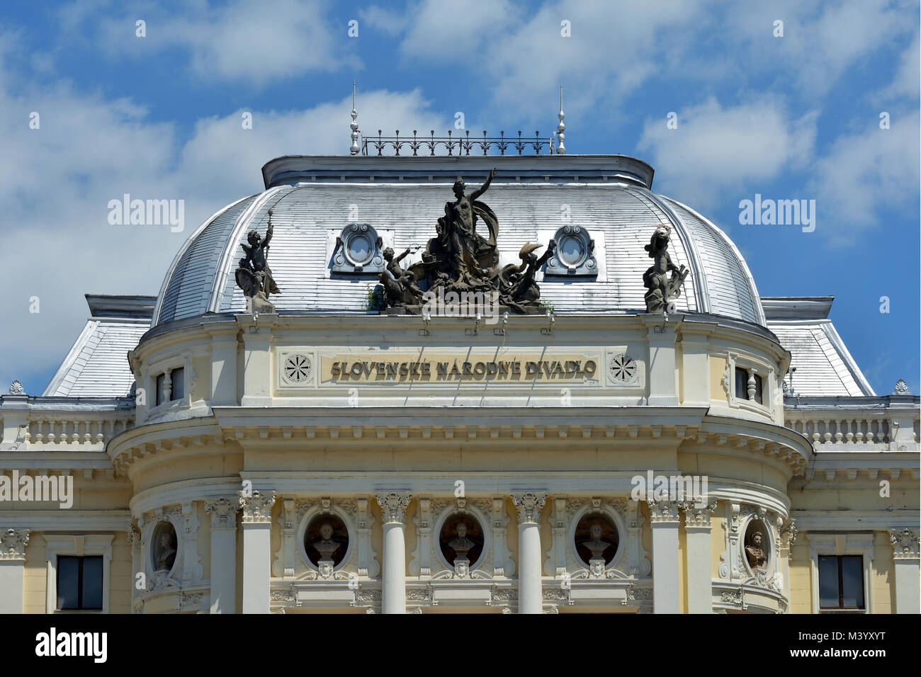 Slovak National Theatre on the Hviezdoslavovo Square in Bratislava ...