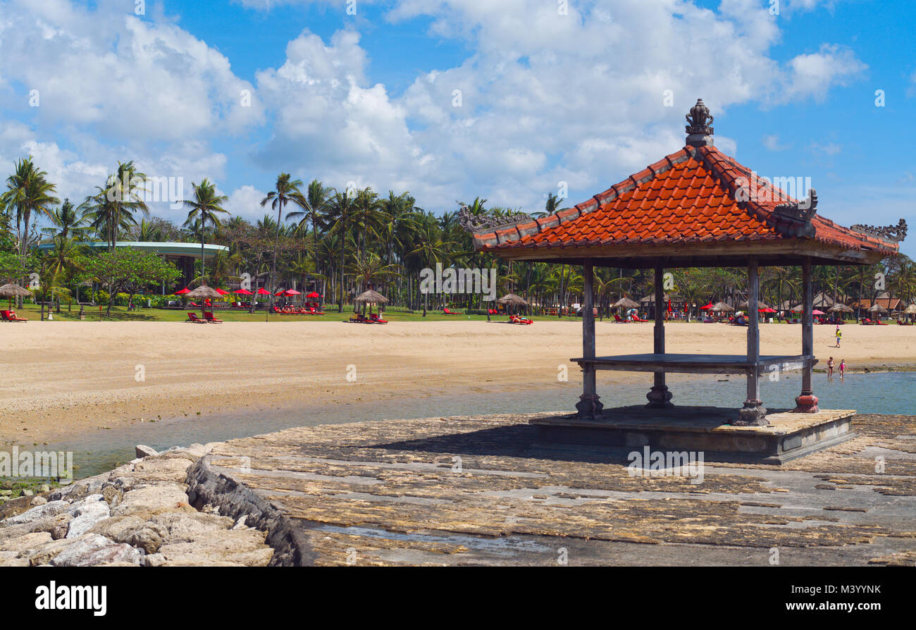 Beautiful tropical island beach. Bali, Indonesia Stock Photo - Alamy