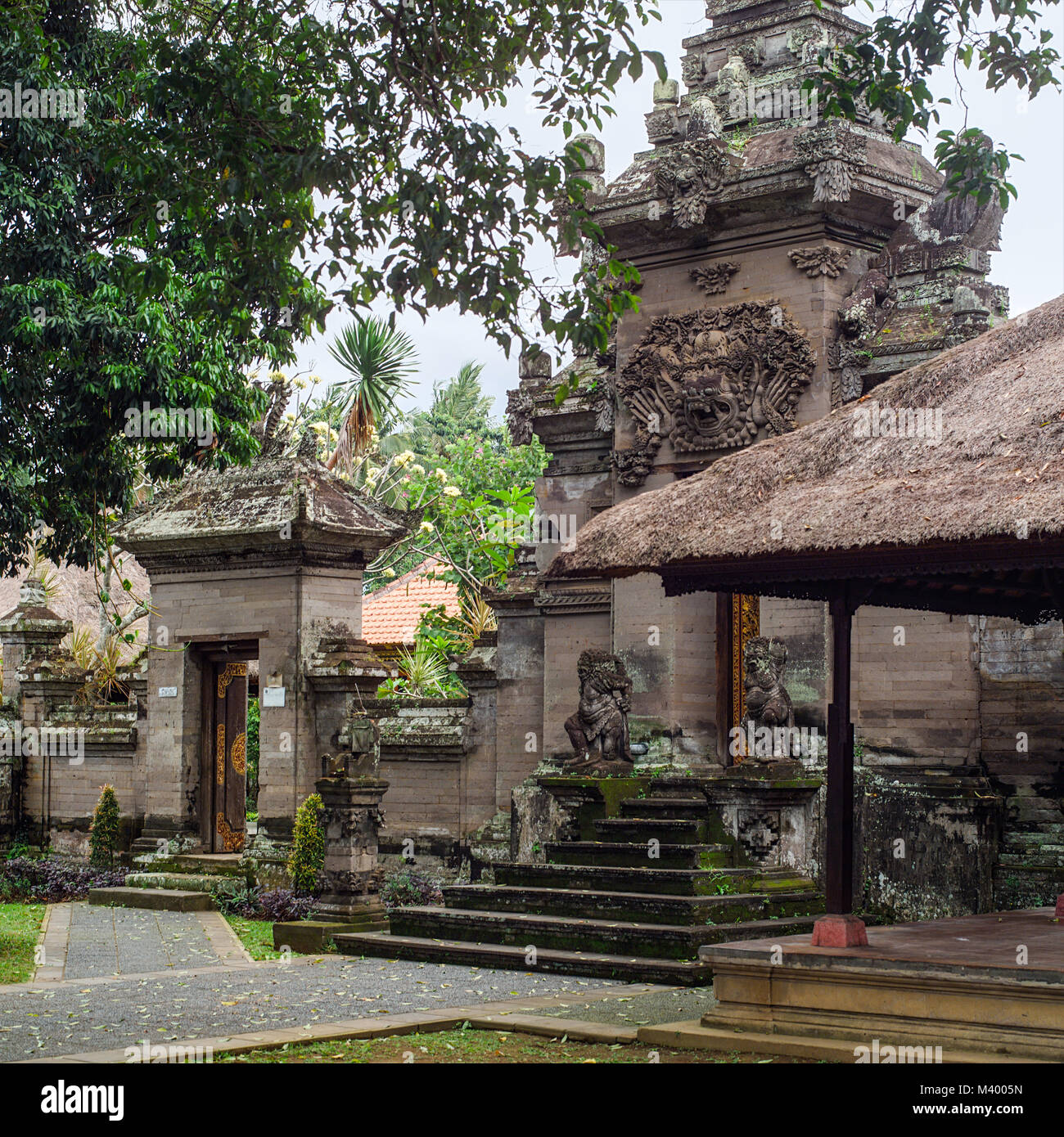 Royal temple taman ayun in hi-res stock photography and images - Alamy