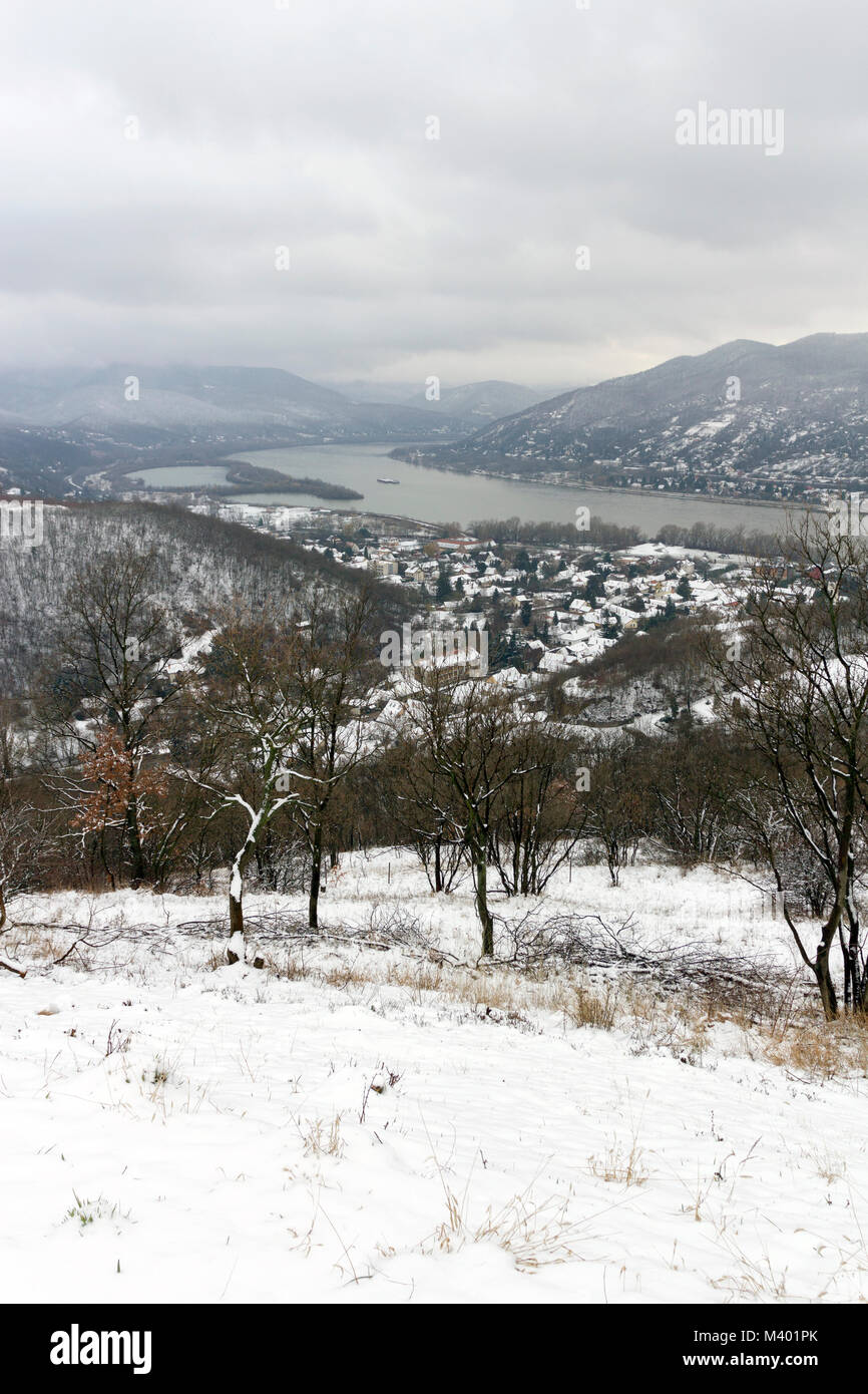 The Danube river at the Danube bend in Domos, Hungary Stock Photo - Alamy