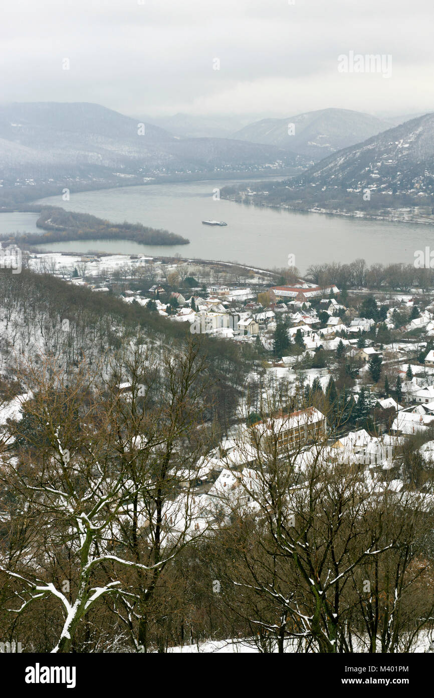 The Danube river at the Danube bend in Domos, Hungary Stock Photo - Alamy
