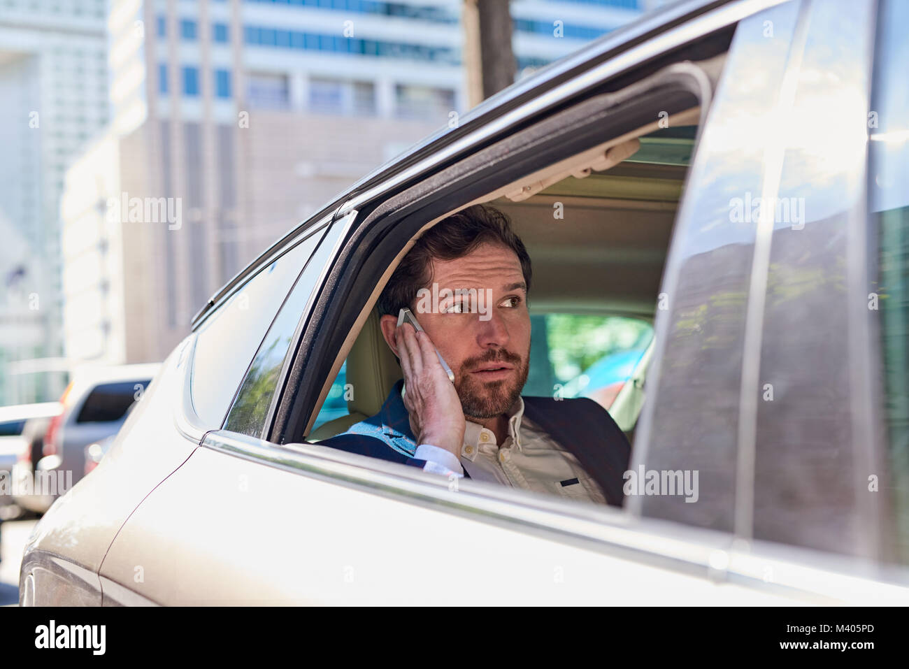 Talking through car window hi-res stock photography and images - Alamy