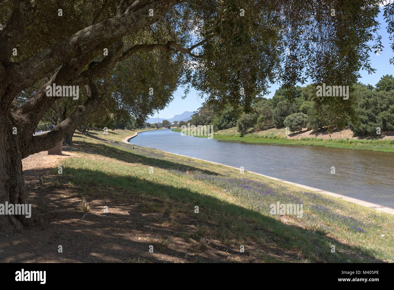 The Berg River passing through Paarl, Western Cape South Africa ...
