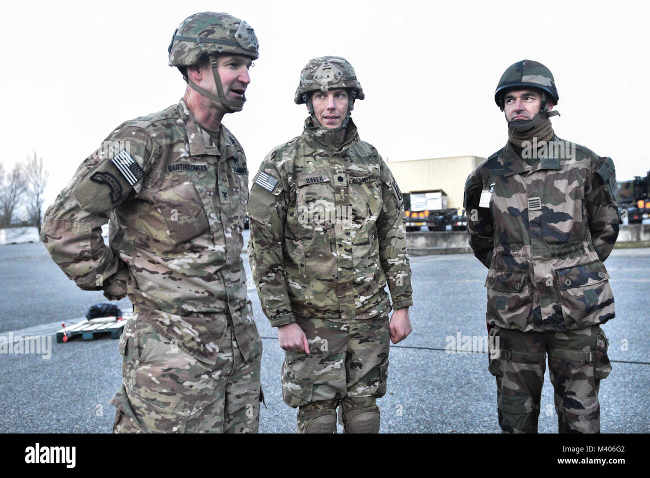Paratroopers from the French 11th Parachute Brigade and the 173rd ...
