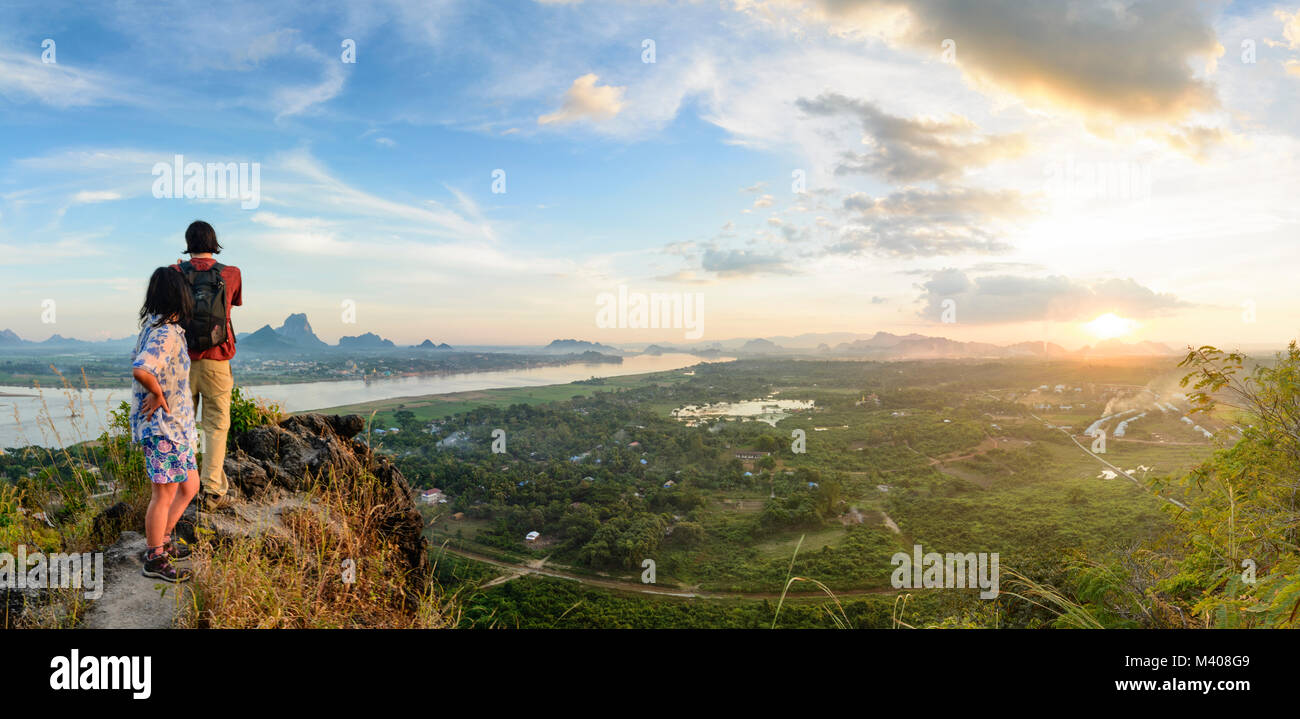 Hpa-An: view from mount Hpan-Pu (Hpa-Pu) to Thanlwin (Salween) River ...