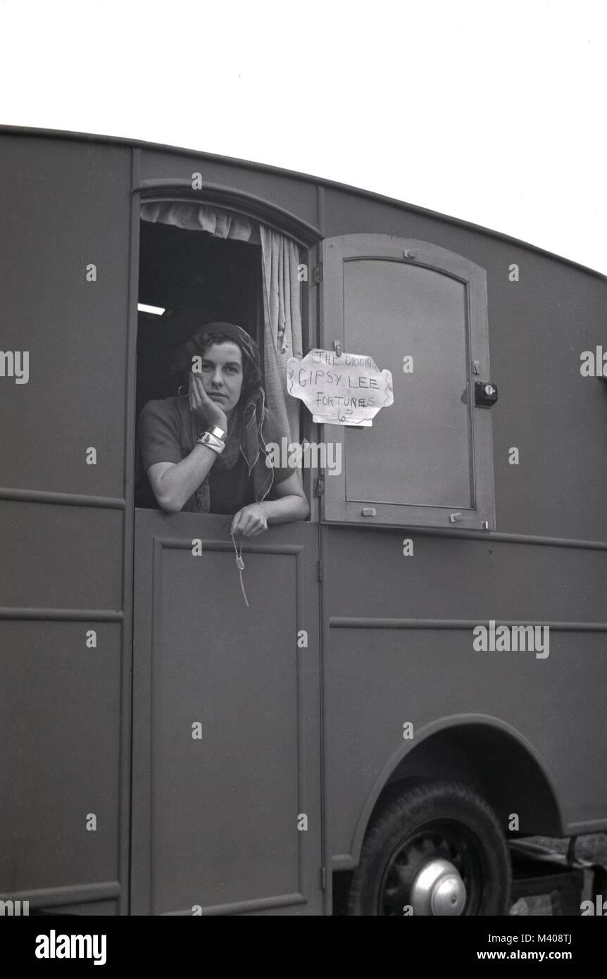 1950s english caravan hi-res stock photography and images - Alamy