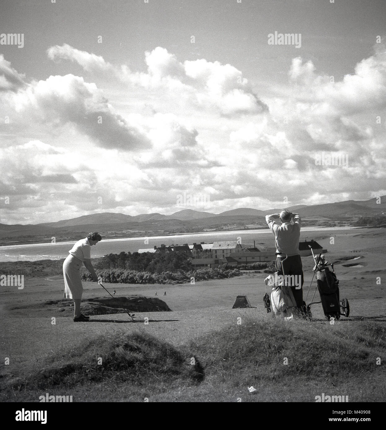 Fifties golf golfers hi-res stock photography and images - Alamy