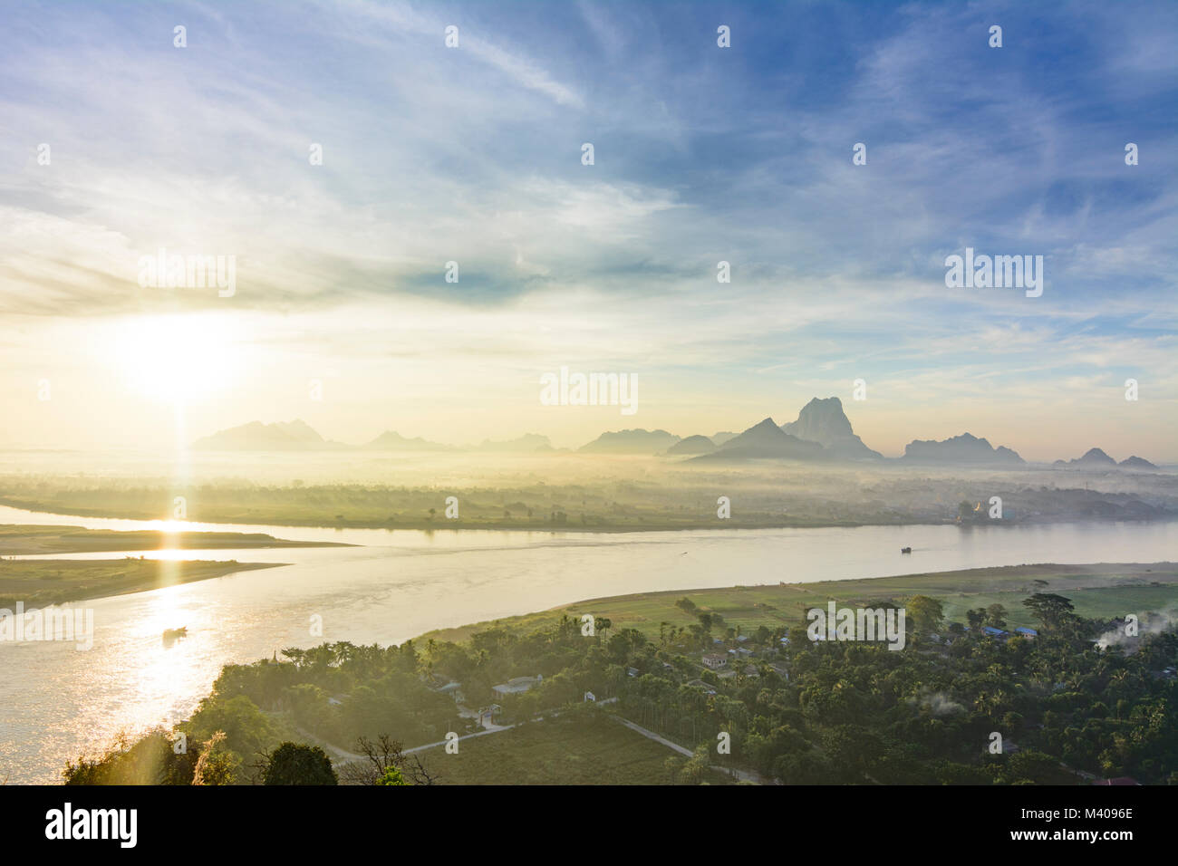 Hpa-An: view from mount Hpan-Pu (Hpa-Pu) to Thanlwin (Salween) River ...