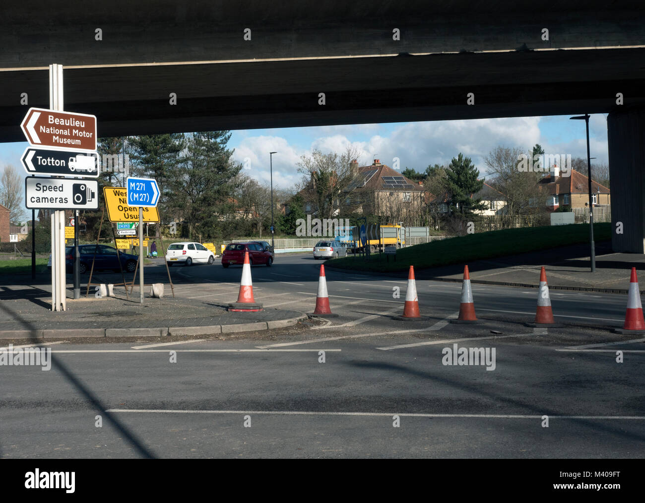 Redbridge roundabout hi-res stock photography and images - Alamy