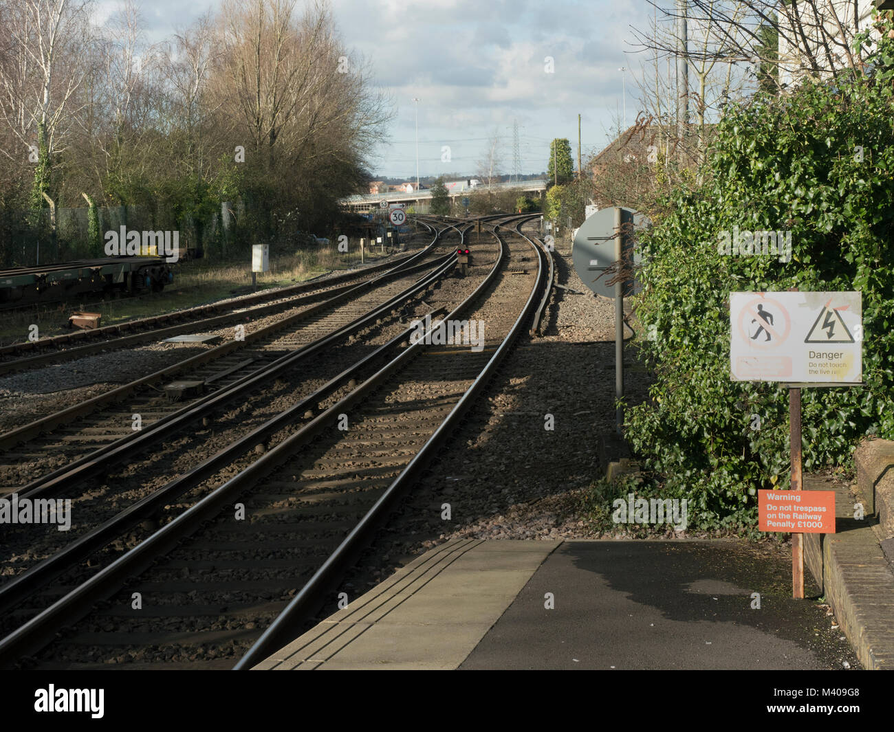 Mainline rail hi-res stock photography and images - Alamy