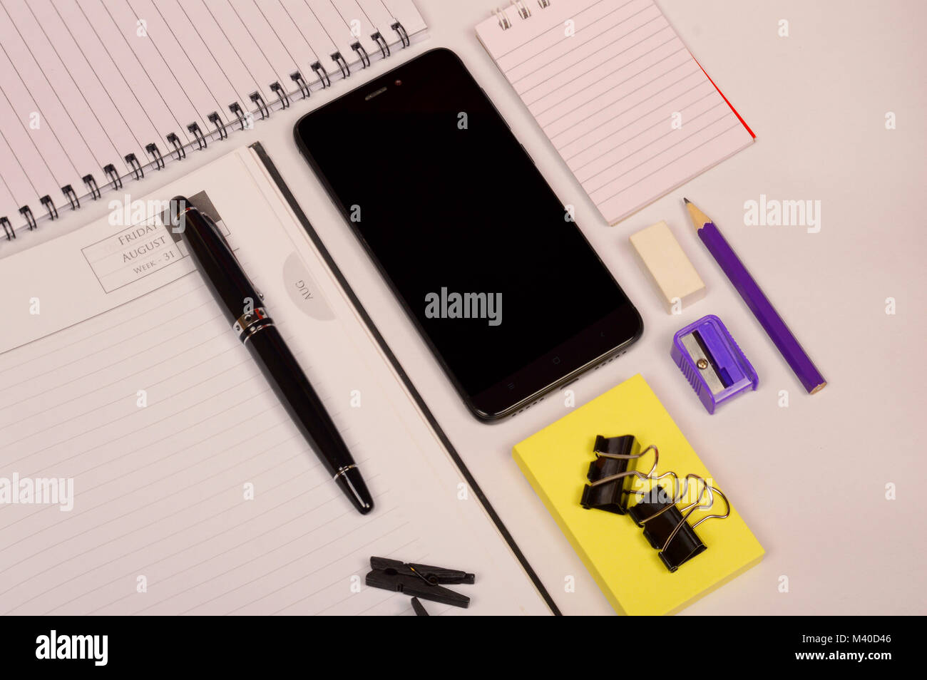 Materials for notes hi-res stock photography and images - Alamy