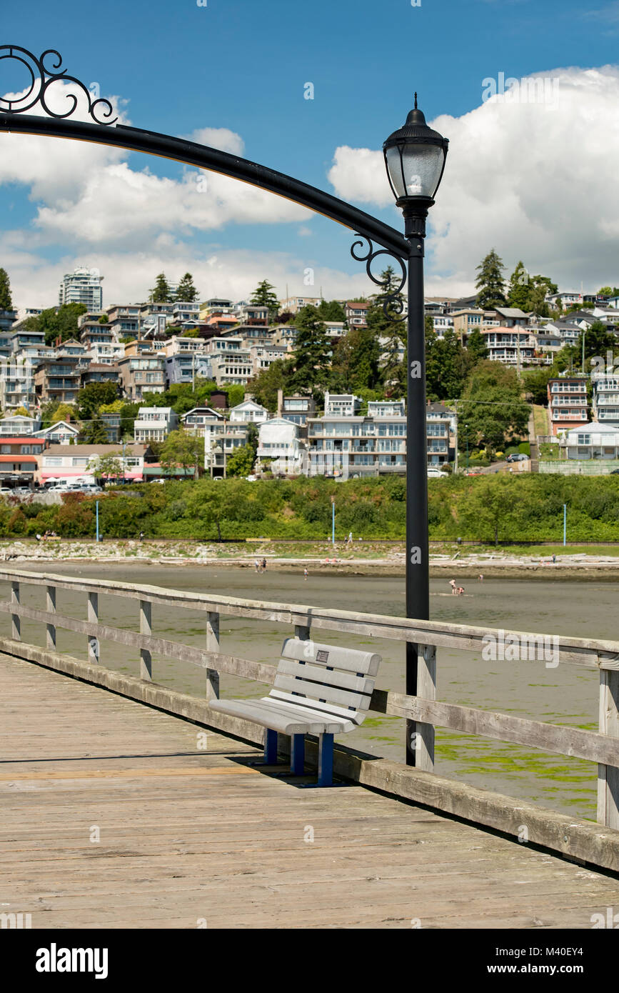 White rock pier hi-res stock photography and images - Alamy