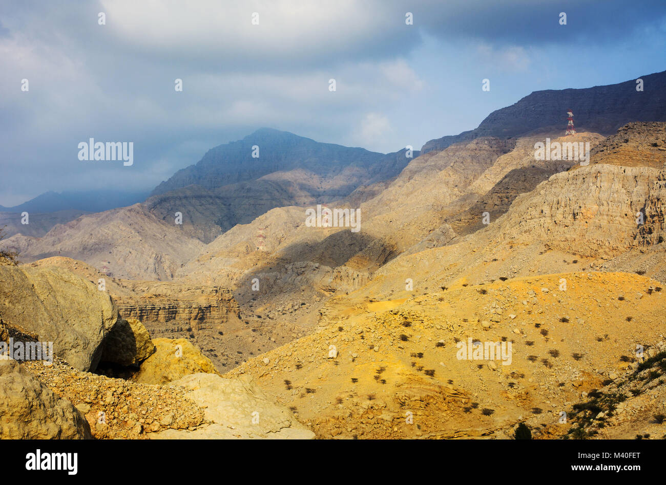 Jabal Jais mountain and desert landscape near Ras al Khaimah, UAE Stock ...