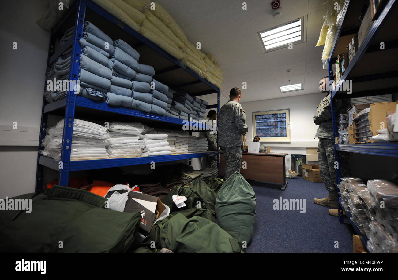 Members of the U.S. Army Regional Correctional Facility located at ...