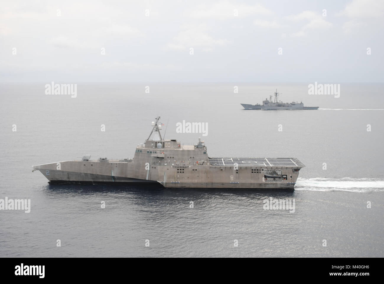 EASTERN PACIFIC (Jan. 06, 2015) - USS Gary (FFG 51) and USS ...