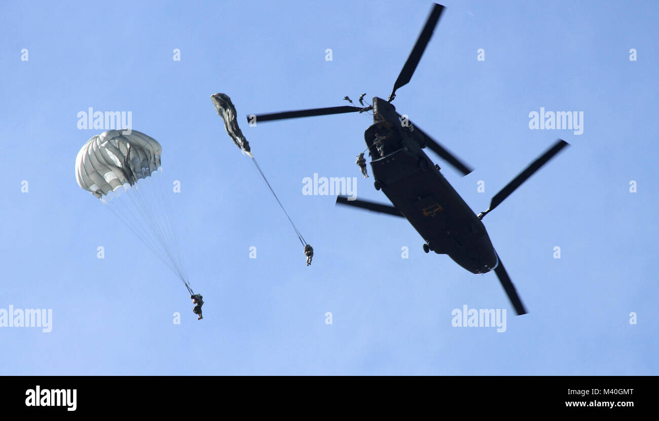 Paratroopers assigned to Special Operations Command South jump out of ...
