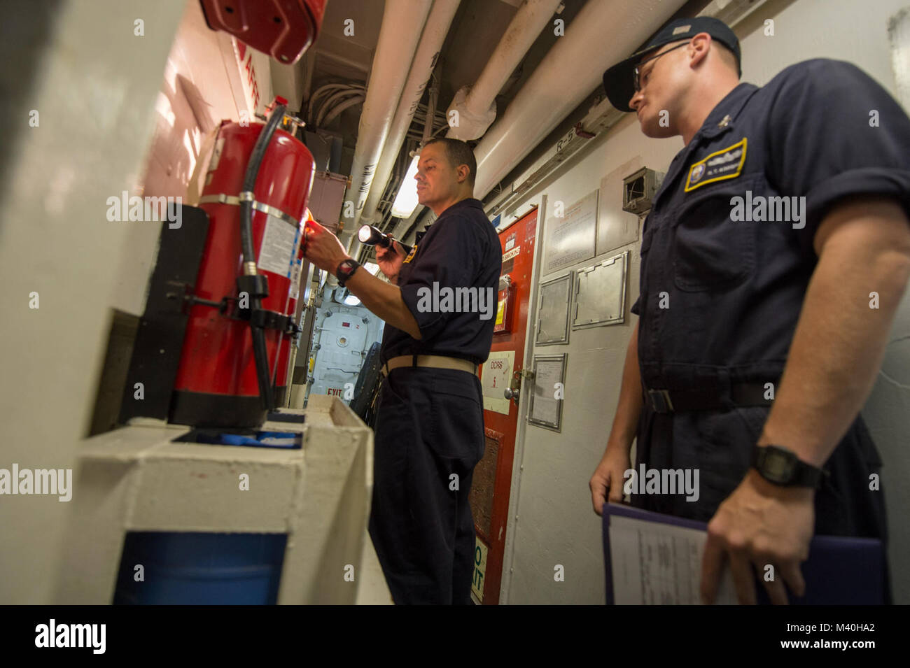 150402-N-IG780-058 CARIBBEAN SEA (April 2, 2015) — Senior Chief Sonar ...