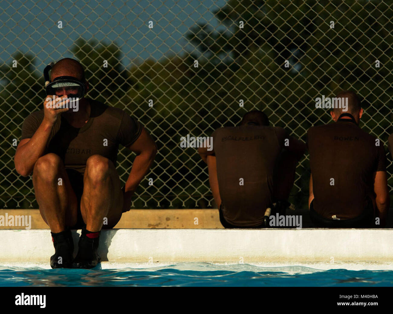 Pararescue hi-res stock photography and images - Alamy