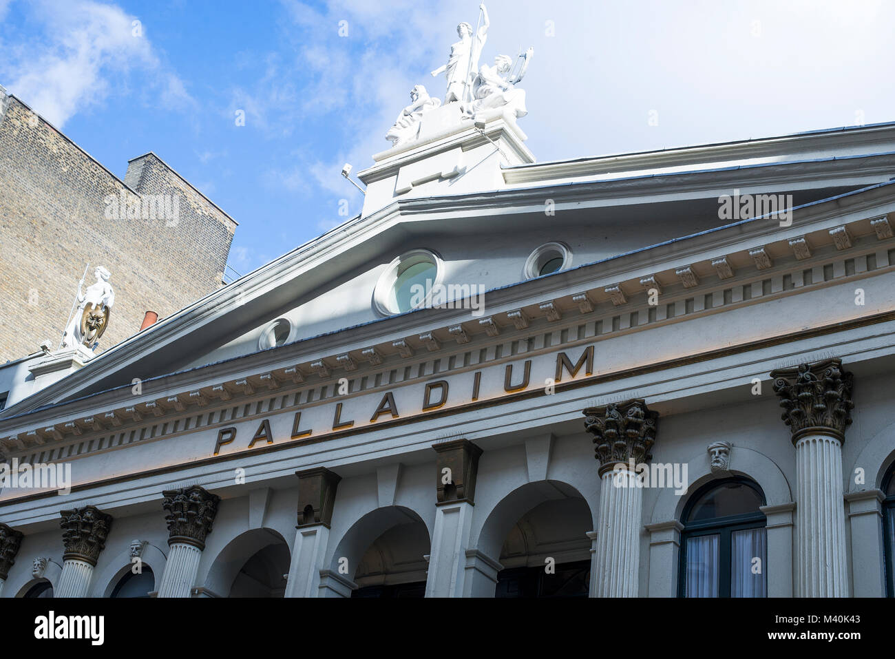 The London Palladium Stock Photo - Alamy