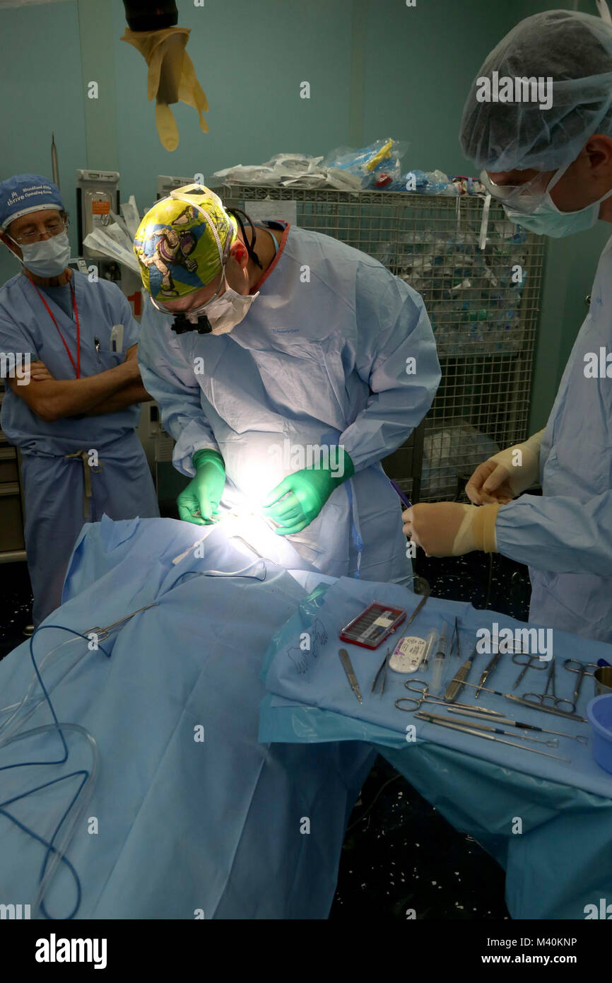 Operation smile cleft palate hi-res stock photography and images - Alamy