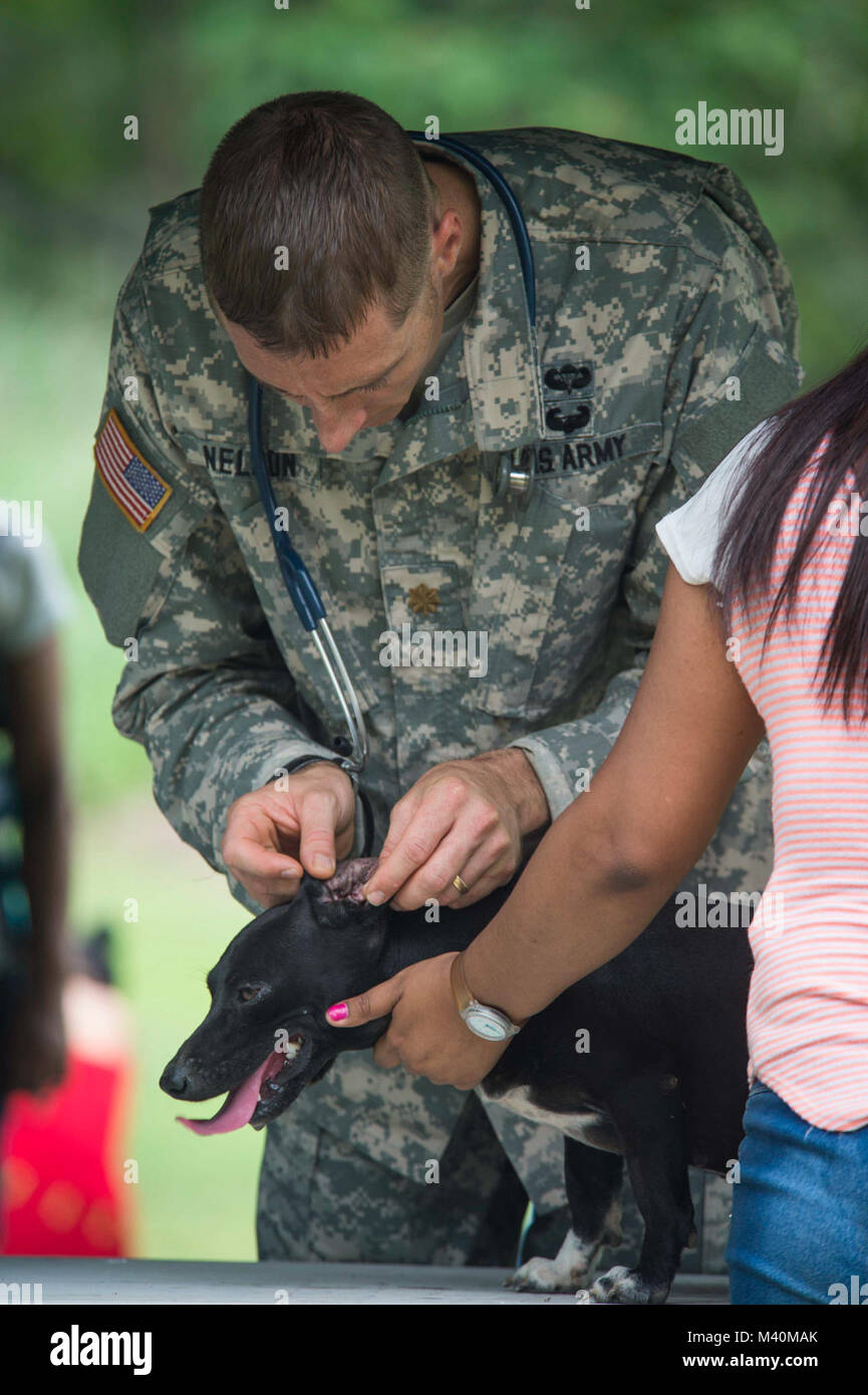 150531-N-NK134-163 COLÓN, Panama (May 31, 2015) - Army Maj. Jeremiah ...