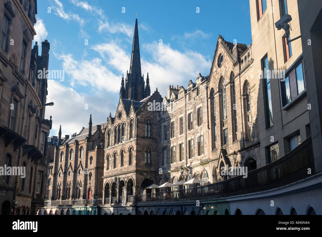 Victoria street scottish architecture hi-res stock photography and ...