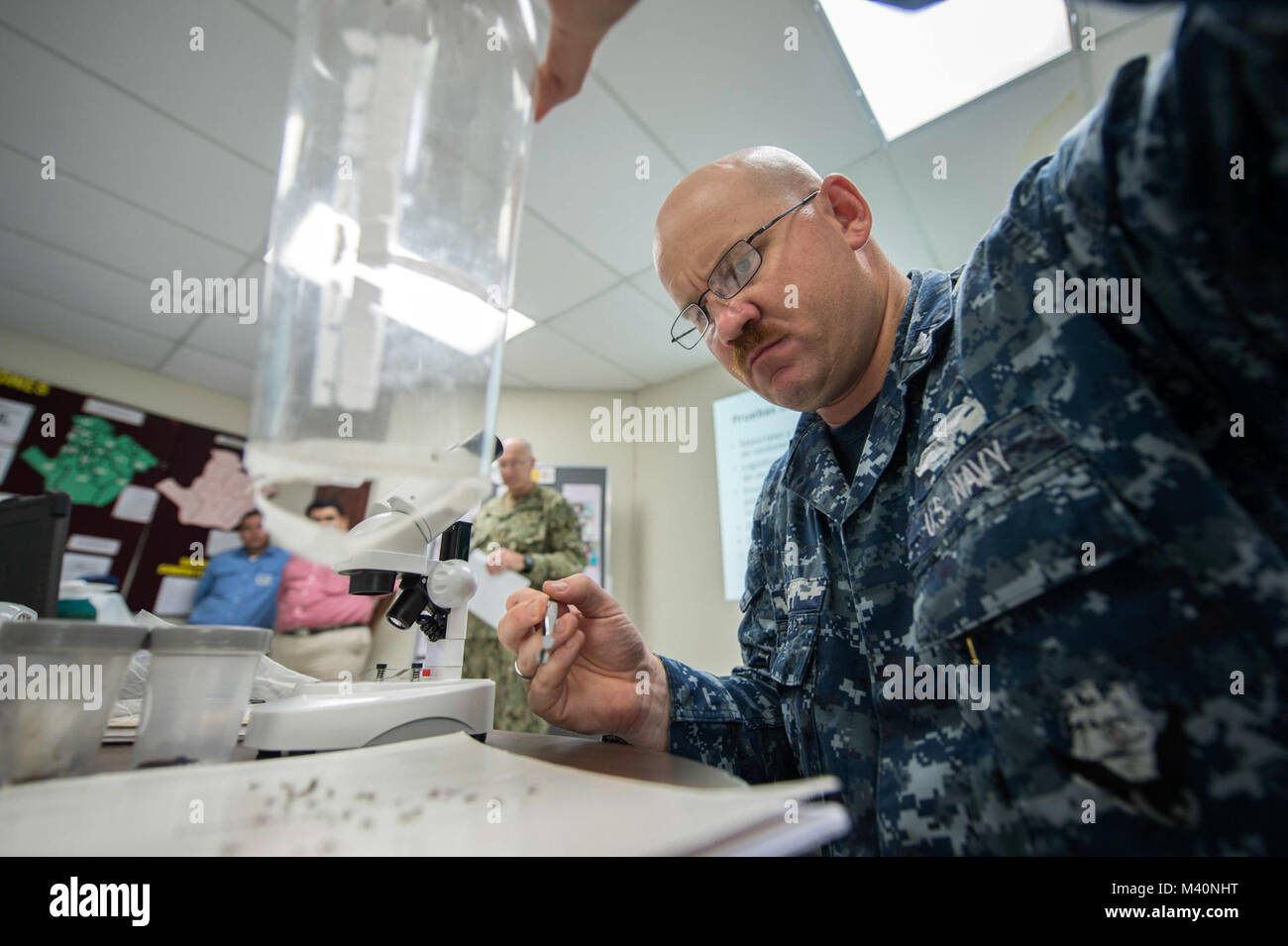 Navy environmental and preventive medicine hi-res stock photography and ...