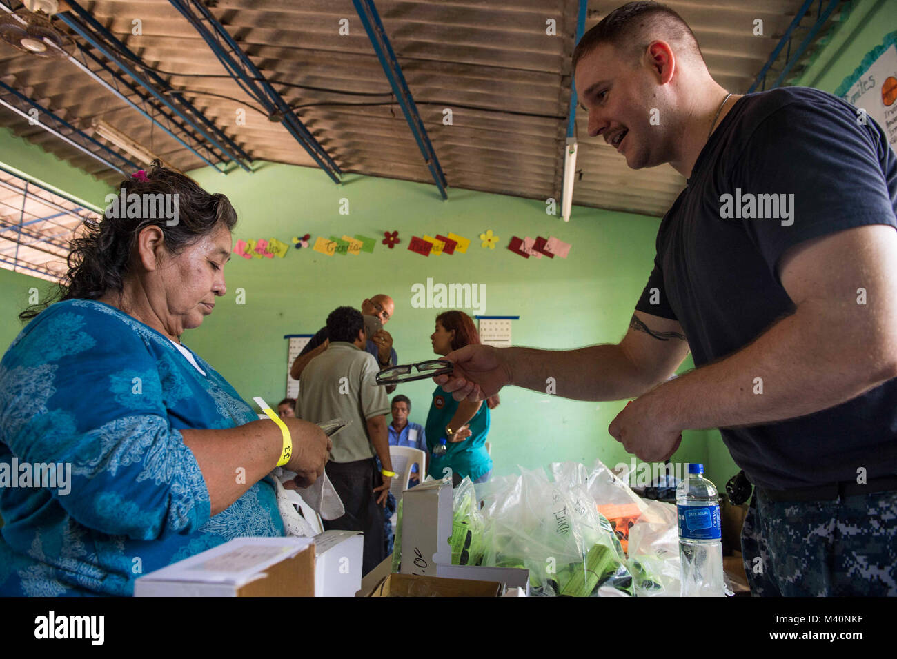 150624-N-PD309-092 ACAJUTLA, El Salvador (June 24, 2015) Hospital ...