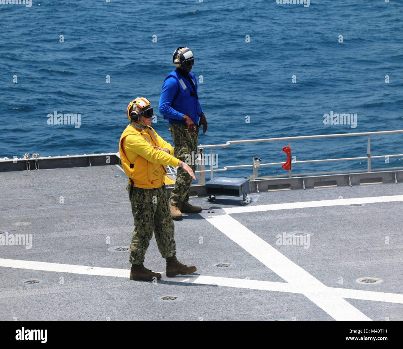 ATLANTIC OCEAN (July 30, 2015) - Chief Boatswain's Mate Christopher ...