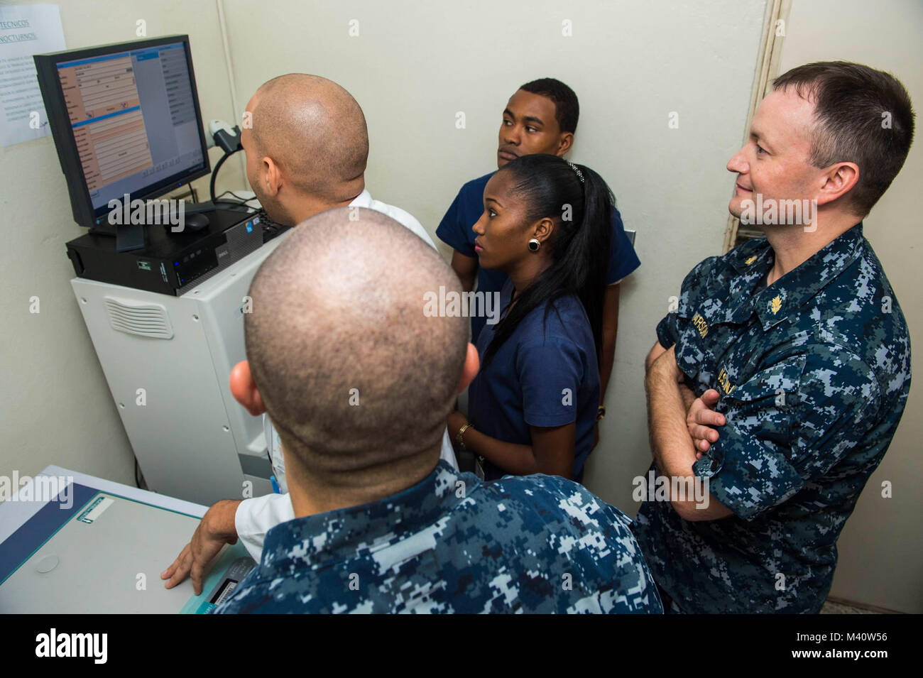 150817-N-NK134-031 SANTO DOMINGO, Dominican Republic (Aug. 17, 2015) Lt ...