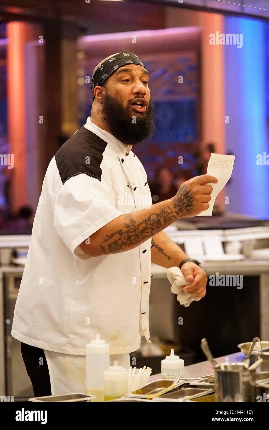 Hell kitchen chef hi-res stock photography and images - Alamy