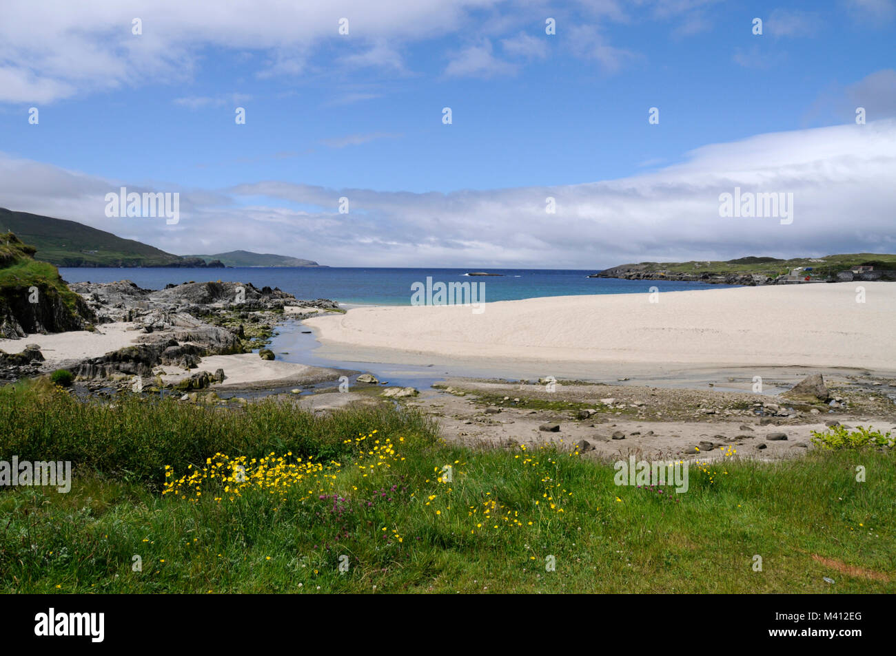 Ballydonegan beach on the Beara Peninsula near Allihies in Southern ...