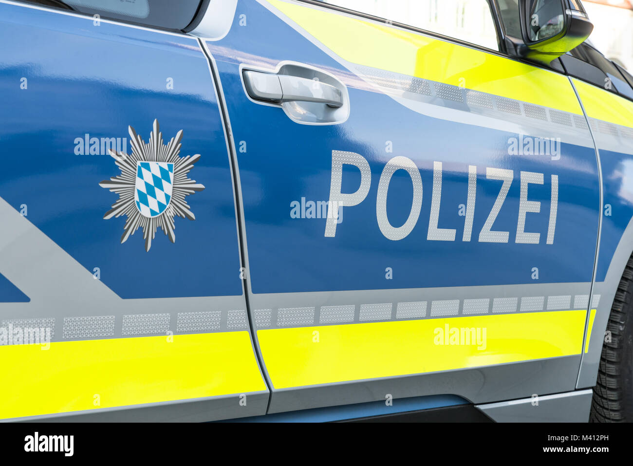 Police sprinter hi-res stock photography and images - Alamy
