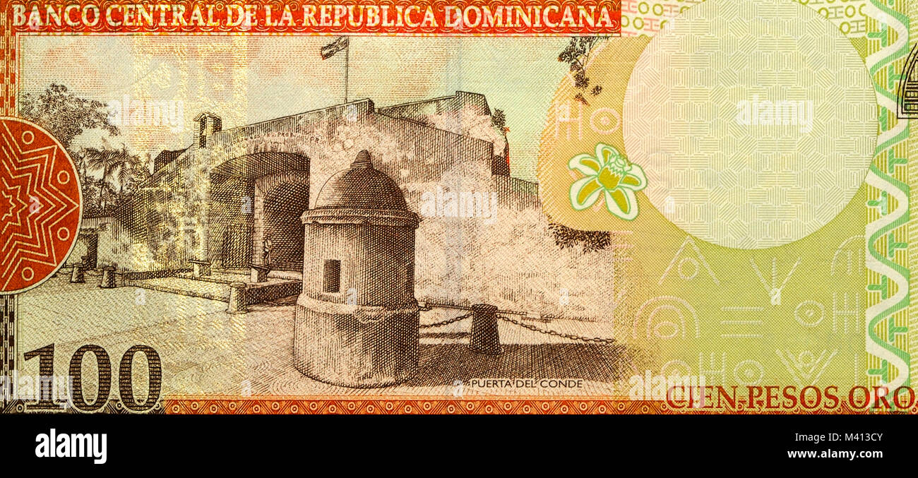 Dominican Republic One Hundred 100 Peso Bank Note Stock Photo - Alamy