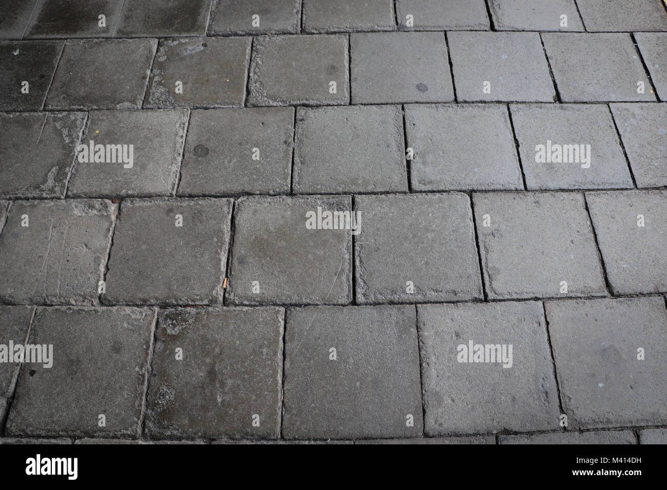 Paved pedestrian walkway hi-res stock photography and images - Alamy