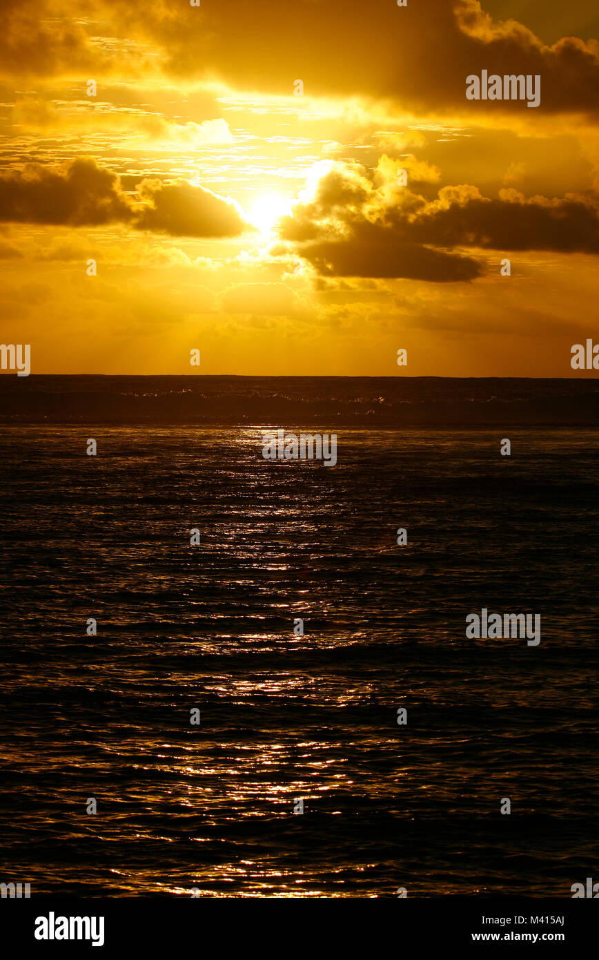 Tonga island sunrise hi-res stock photography and images - Alamy