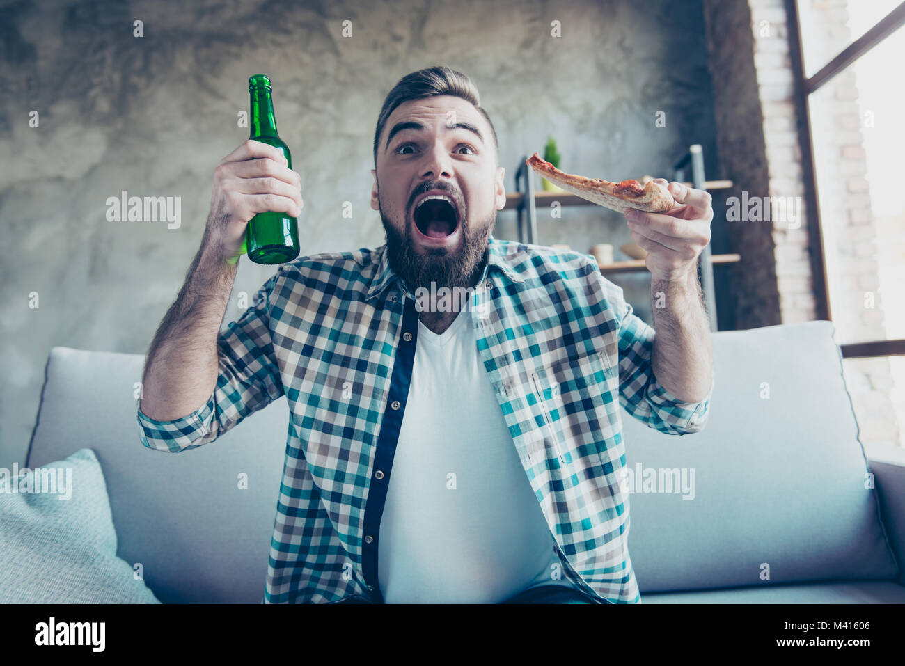 Portrait of happy excited astonished amazed surprised cheerful bearded ...