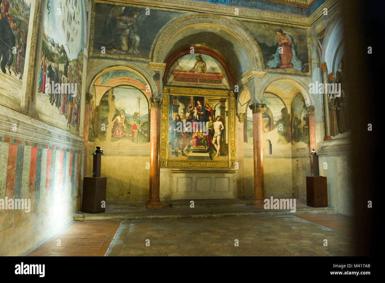 Fifteenth century architecture hi-res stock photography and images - Alamy