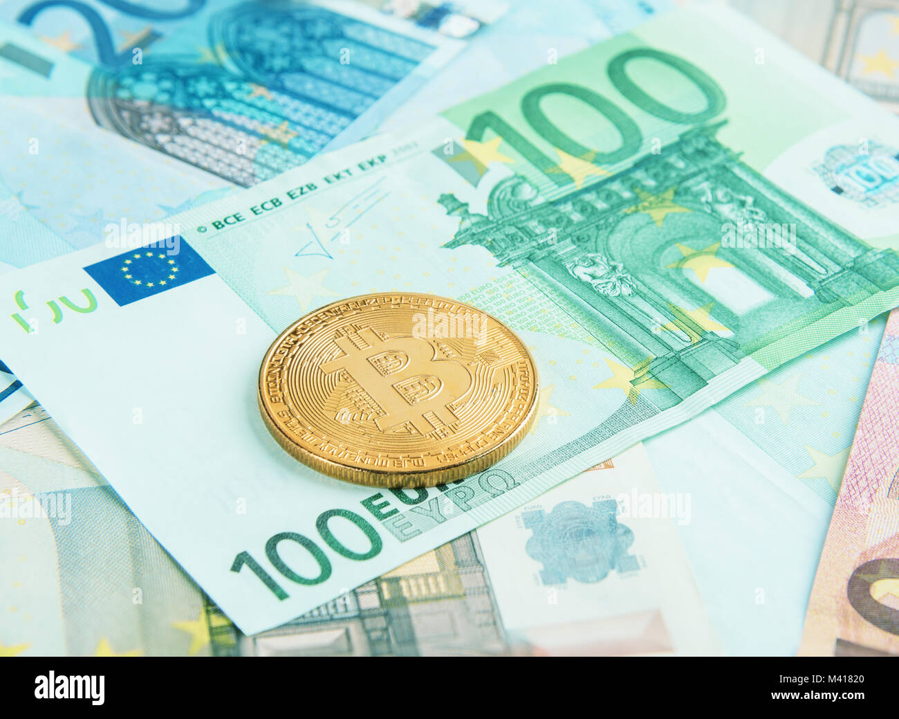 Euro bitcoin exchange hi-res stock photography and images - Alamy