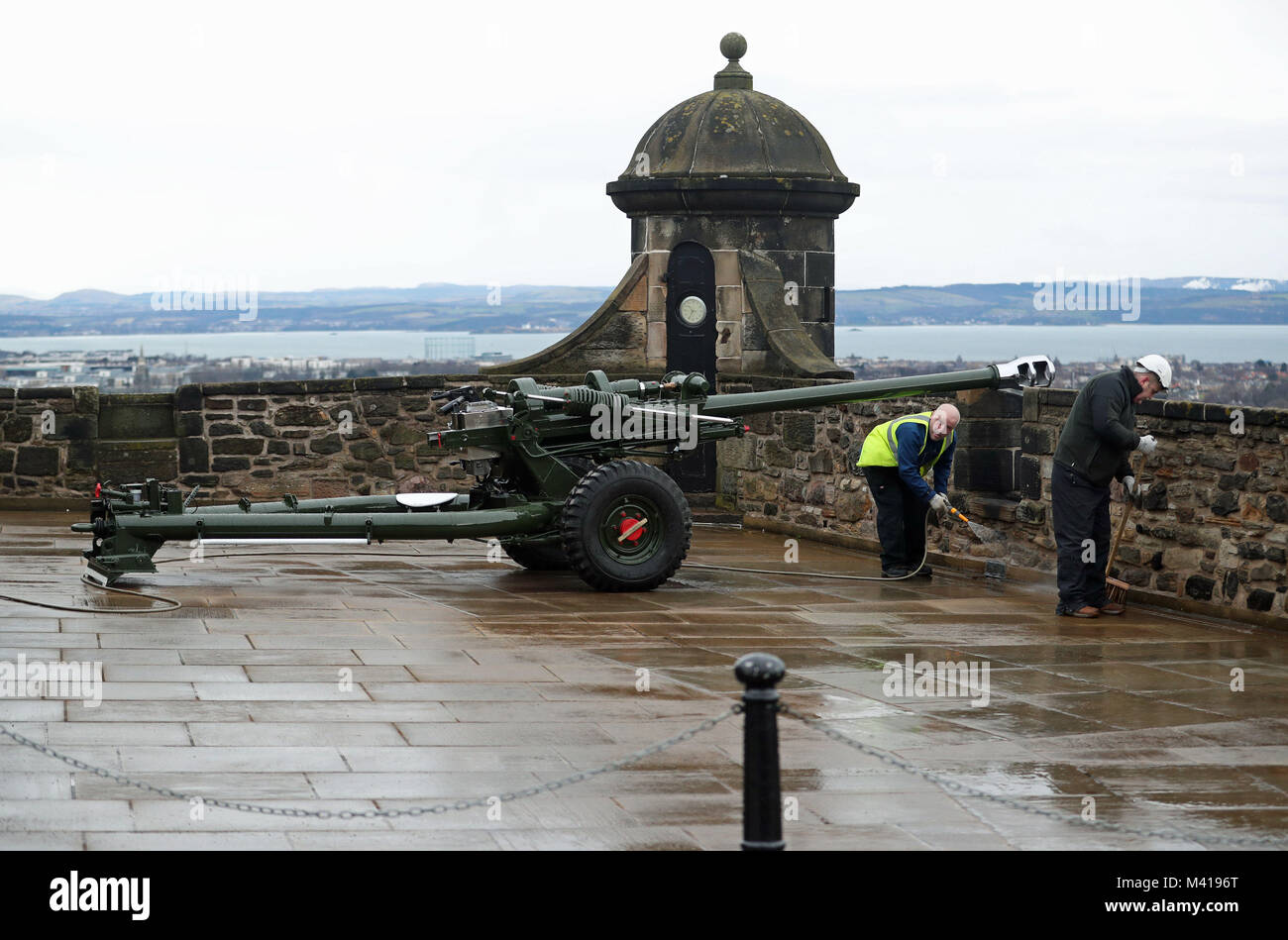 The one o'clock gun being cleaned ahead of a visit by Prince Harry and ...