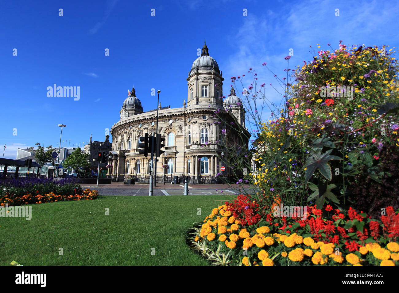 Maritime museum hull and queens gardens hi-res stock photography and ...