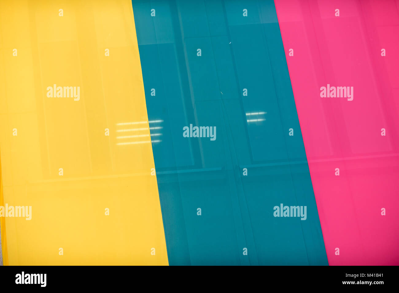 Huge giant big flag hi-res stock photography and images - Alamy