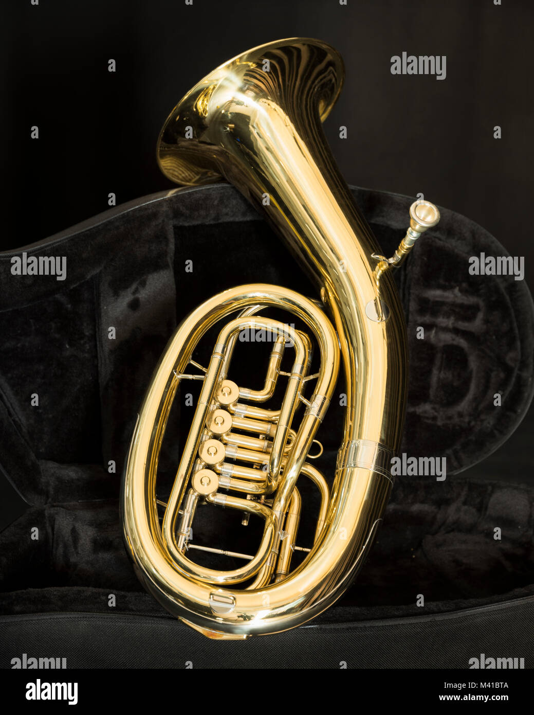 Vintage brass band hi-res stock photography and images - Alamy