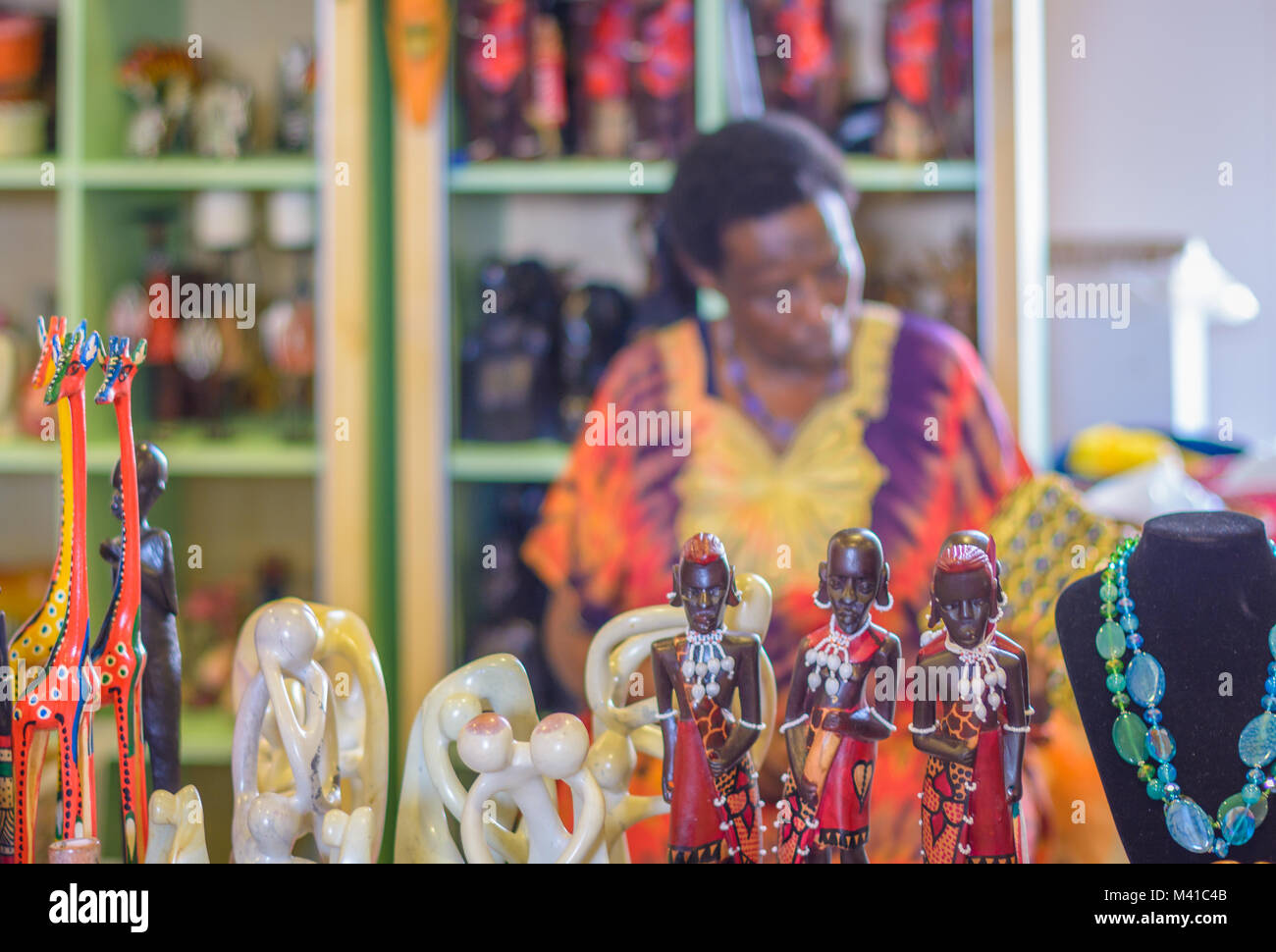 African woodwork art hi-res stock photography and images - Alamy