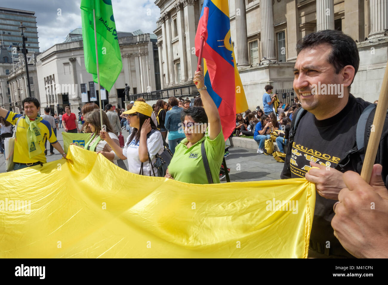 Ecuadorians rally in Trafalgar Square to support President Correa's ...