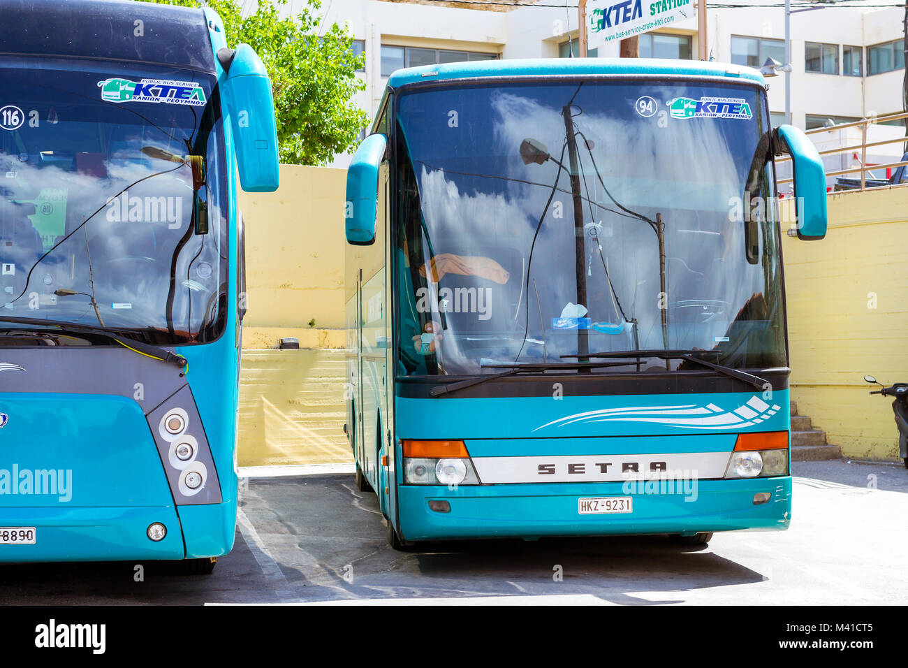 Crete buses hi-res stock photography and images - Alamy