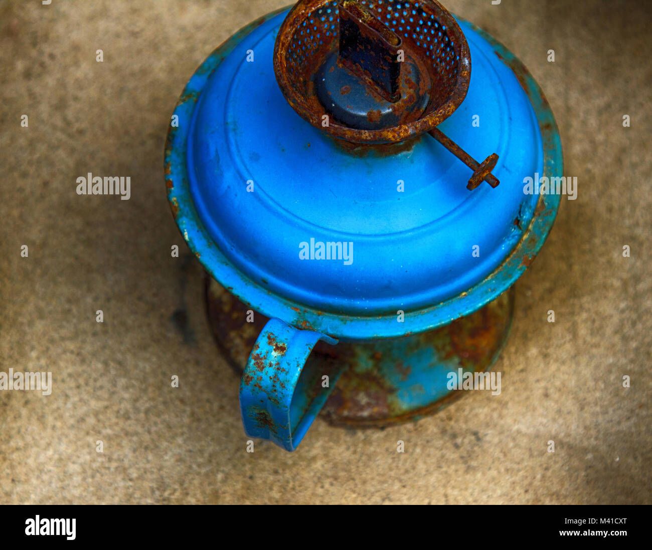 Everyday objects in history hi-res stock photography and images - Alamy